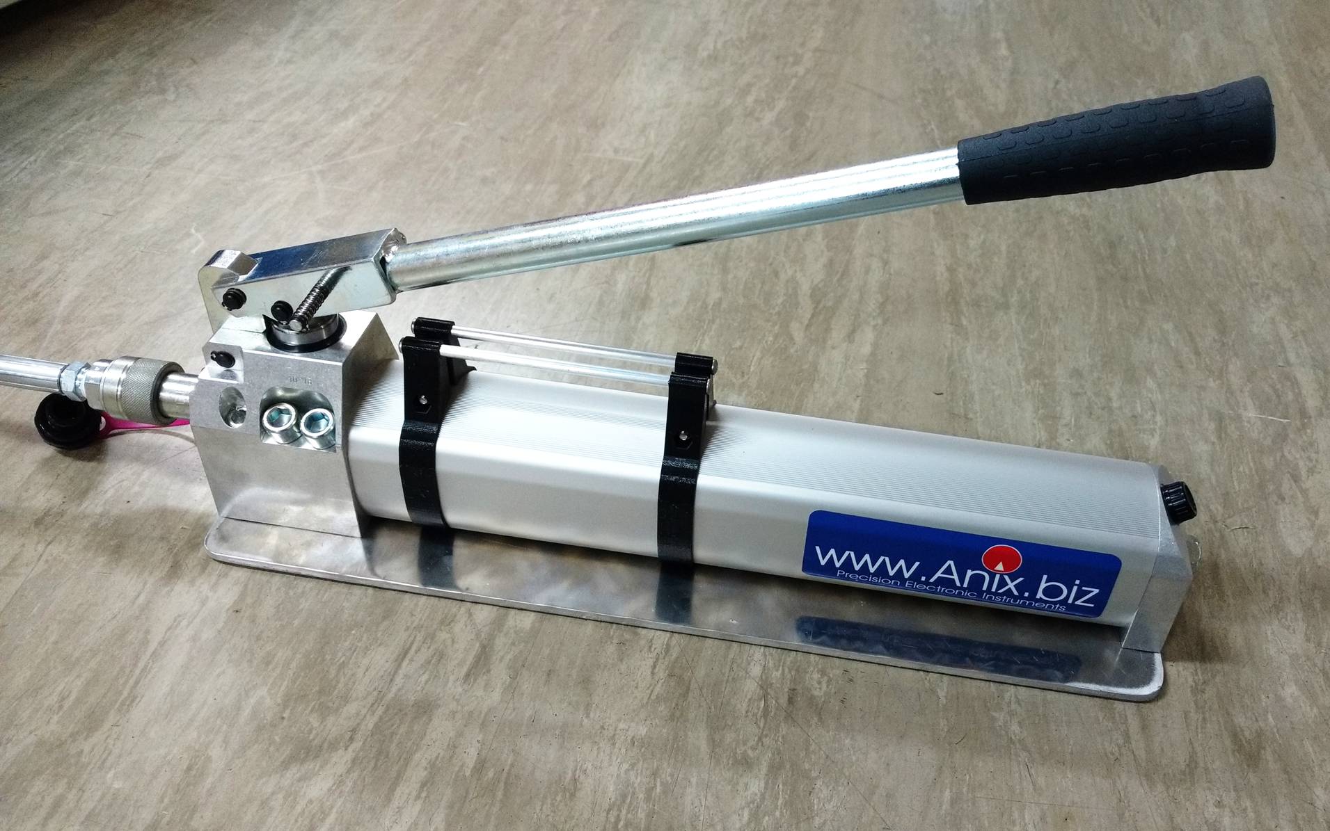 Statisches Plattendruckgerät AX01a nach DIN18134 für den Statischen ...